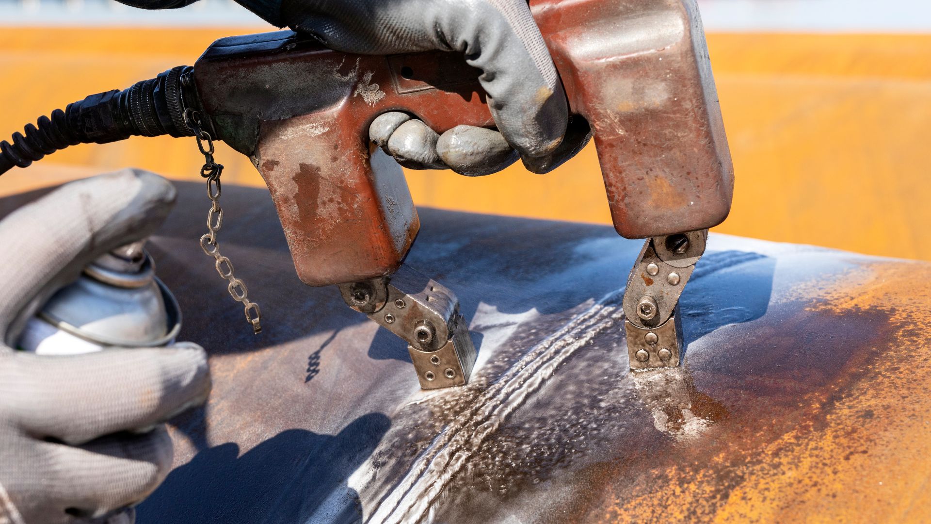 Magnetic Particle Testing - IIA Field Services Magnetic Particle Testing - IIA Field Services